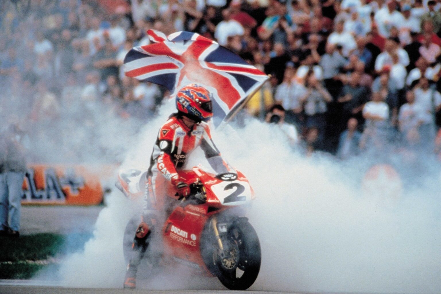 Σαν σήμερα γεννήθηκε ο θρυλικός Carl Fogarty – Ένας ζωντανος θρύλος του ...