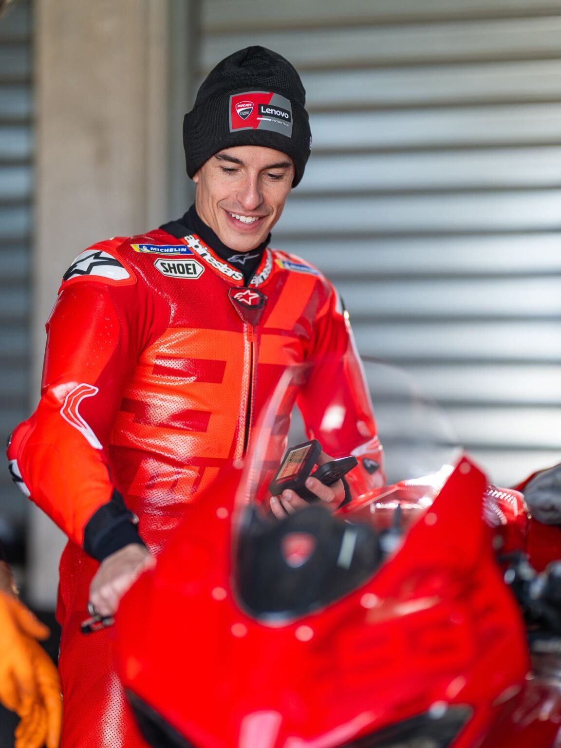 O Marc Marquez επιστρέφει επάνω στην μοτοσυκλέτα: Ιδιωτικό test με ...